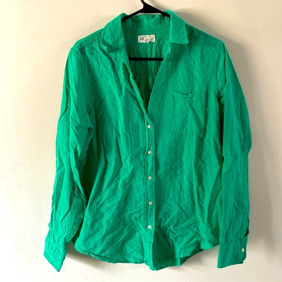 GAP | Tops | Gap Perfect Button Down Shirt | Poshmark